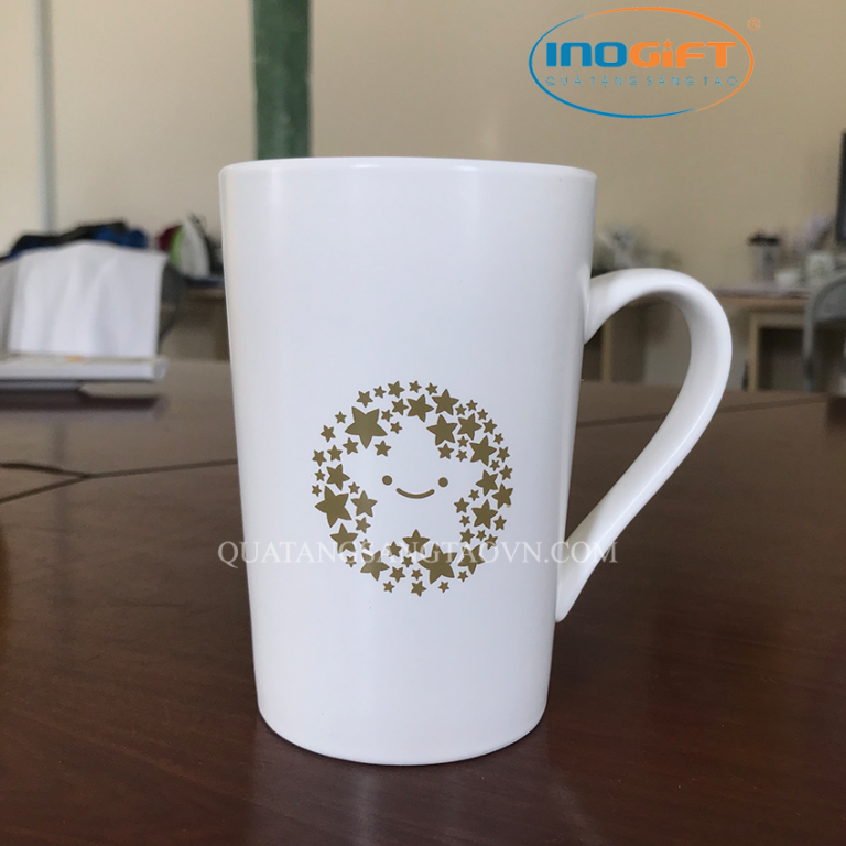 Cốc sứ trắng in logo TocoToco | Inogift – Quà Tặng Sáng Tạo